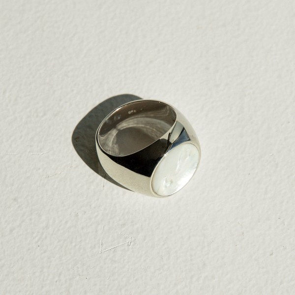 Ebb Mother of Pearl Signet Ring | Mother of Pearl | Pearls of Australia