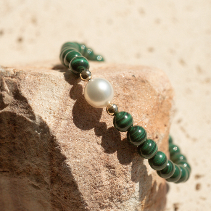Malachite & South Sea Pearl Bracelet | Cygnet Bay Near Round 8.5mm B1 ...