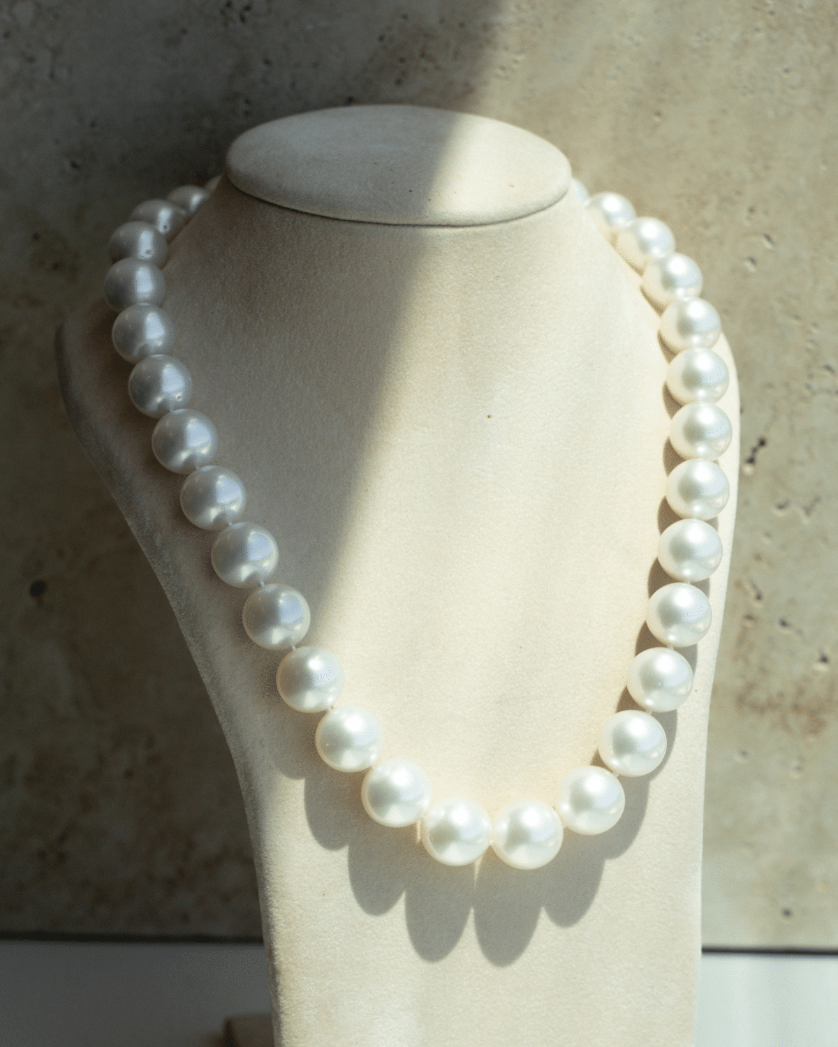 Round Pearl Strand | Australian South Sea Pearls | Pearls of Australia